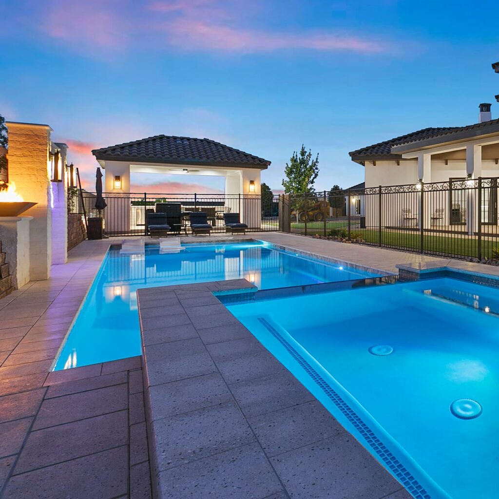 Las Vegas Custom Pool Builder - H and H Pools LLC