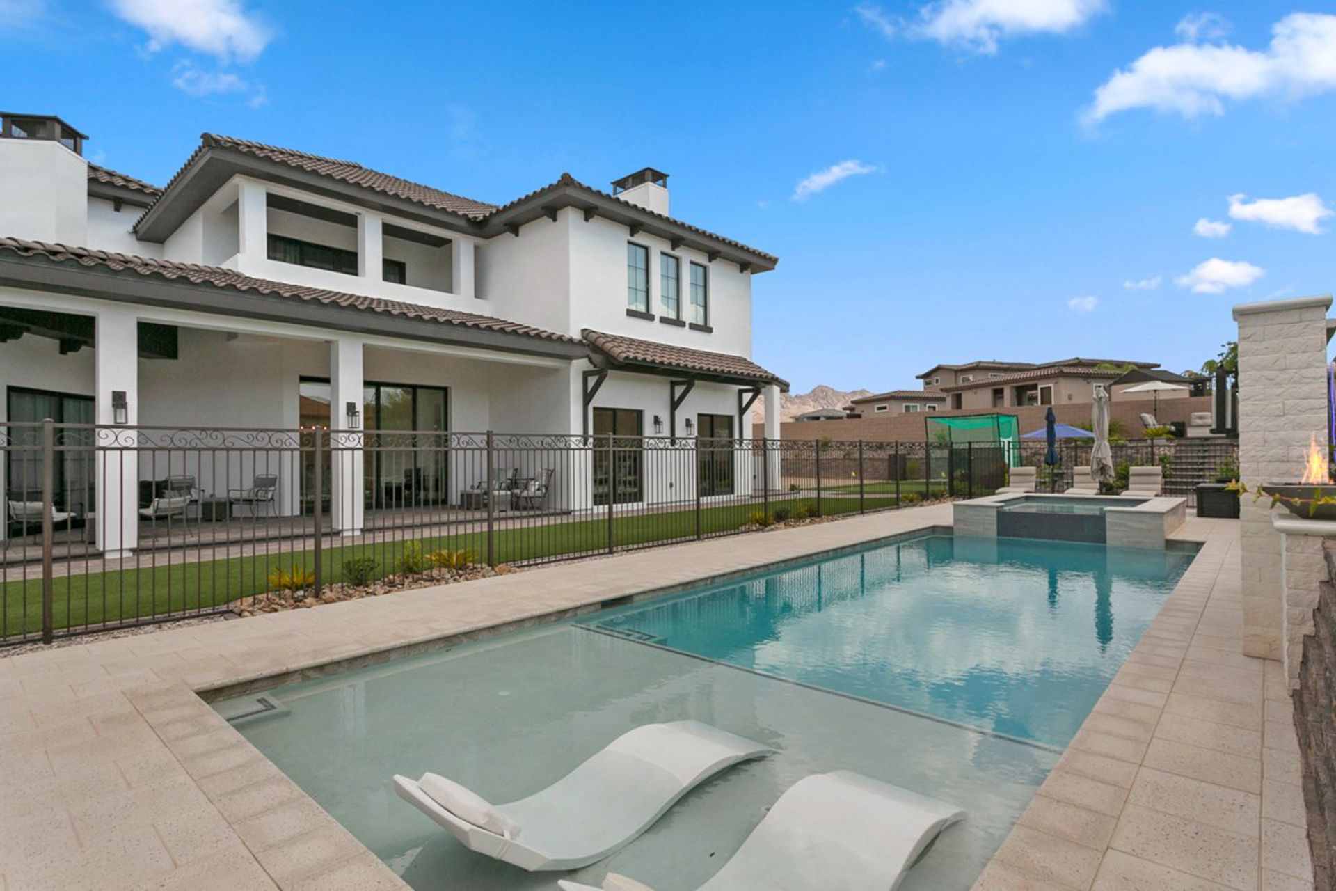 Las Vegas Designing Resort Pools For Your Backyard - H and H Pools LLC